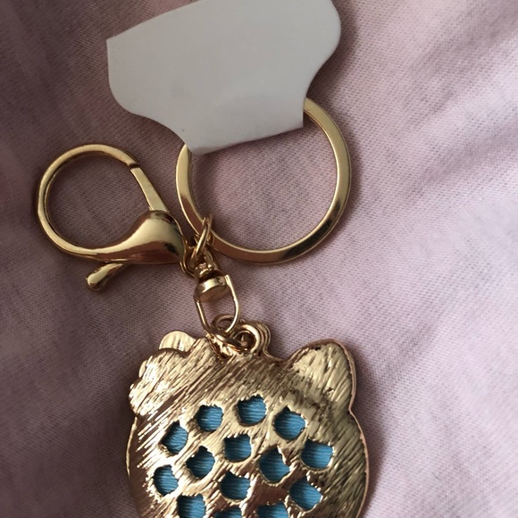 Hello Kitty | Accessories | Nwt Hello Kitty Bag Clipzipper Pullkey ...